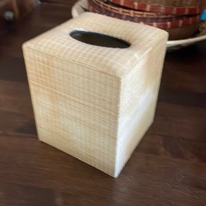 Raffia Tissue Box | Design | Woven Raffia Tissue Box | Poshmark